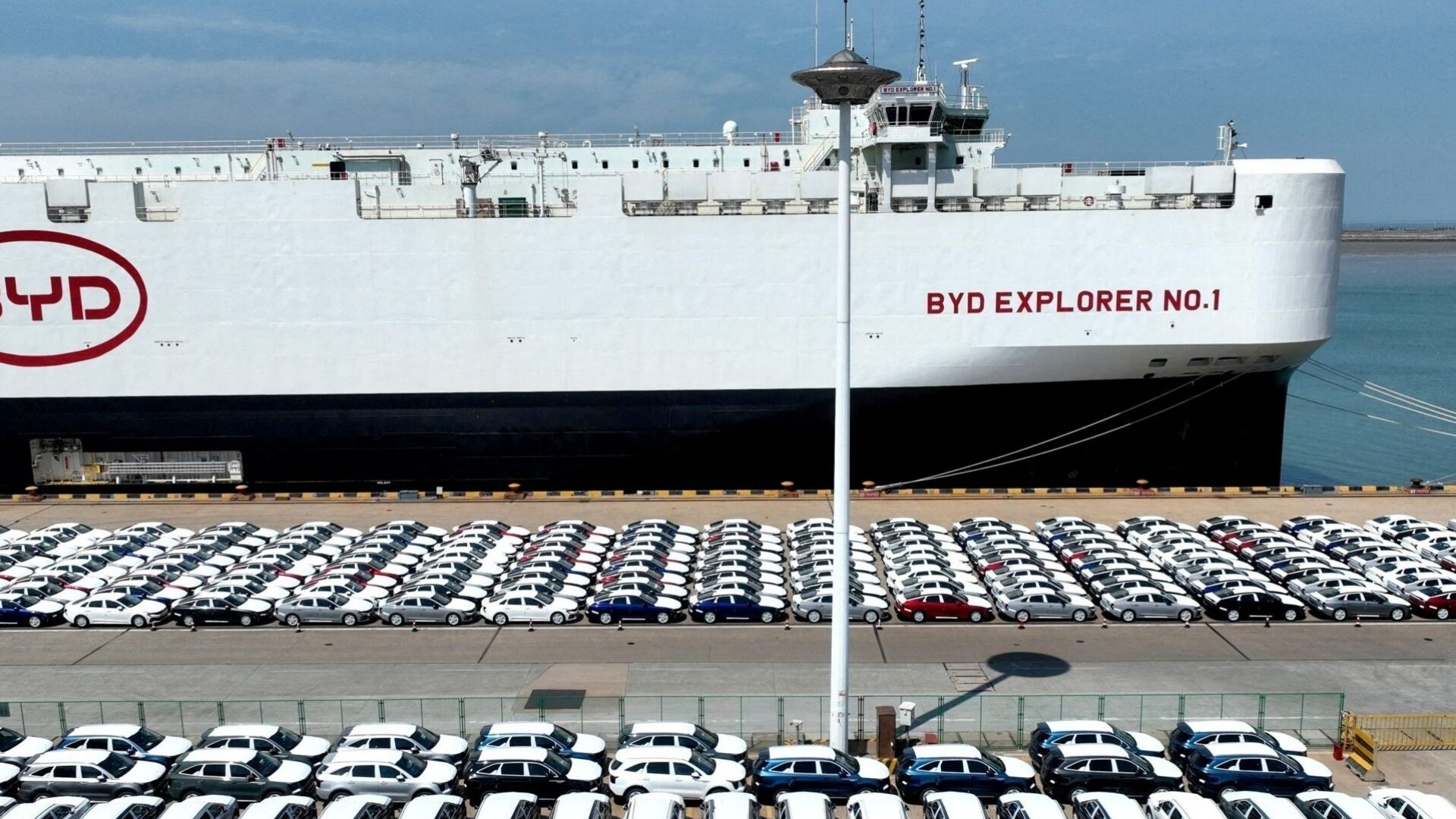 Navio Chinês Lotado De Carros Elétricos Chega Ao Brasil E Esquenta ...